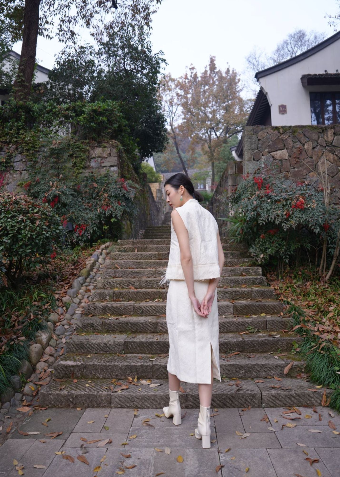 Amanda Fashion Gallery Singapore • Executive Wear for Ladies